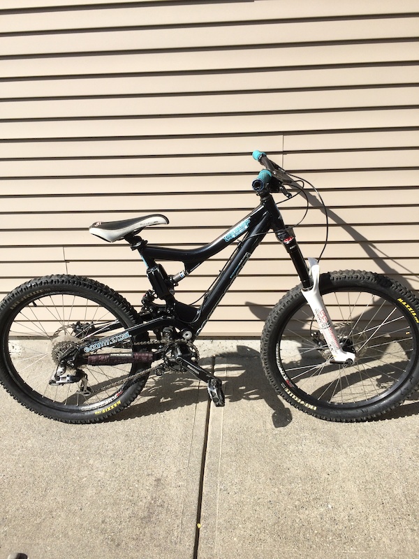 2009 Commencal Supreme Mini Dh For Sale