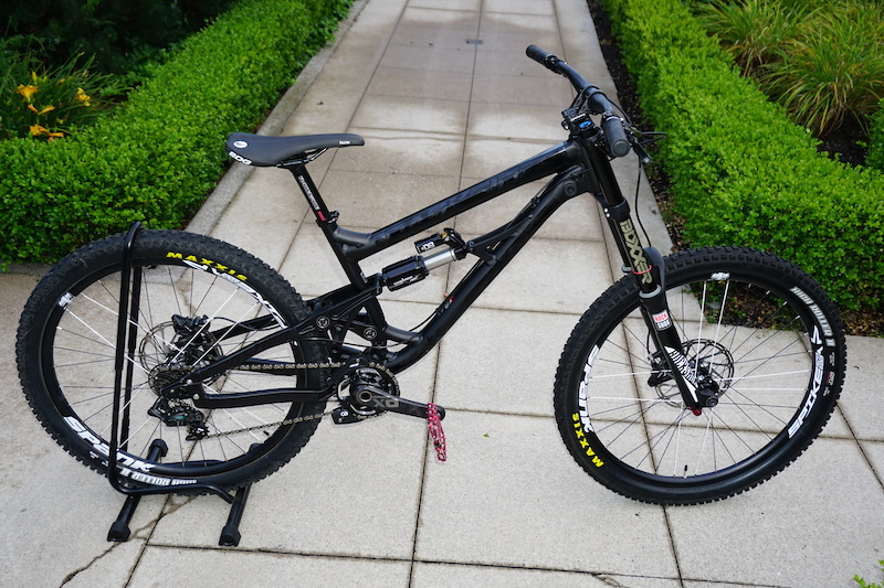 2016 Banshee Darkside - Boxxer WC & CCDB Air (Ridden once) For Sale