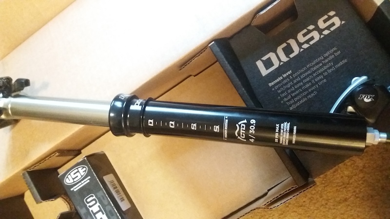 2016 Fox D.O.S.S dropper seatpost For Sale