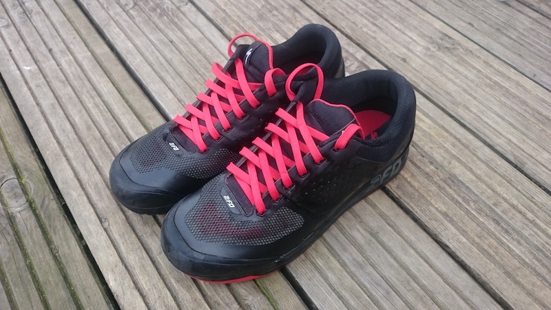 2016 Specialized 2f0 shoes 10.5 but more like a 9.5 For Sale