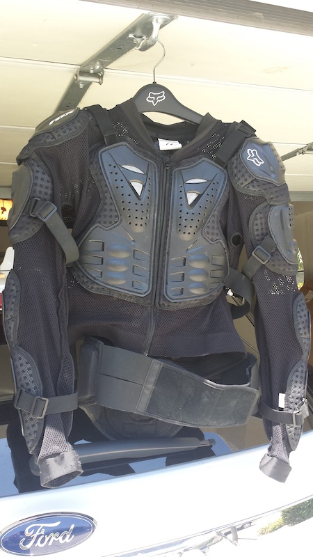 2014 Fox Titan body armor jacket For Sale