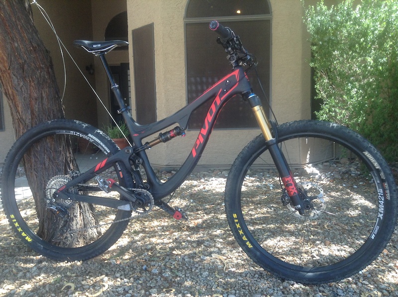 2016 Pivot Switchblade For Sale