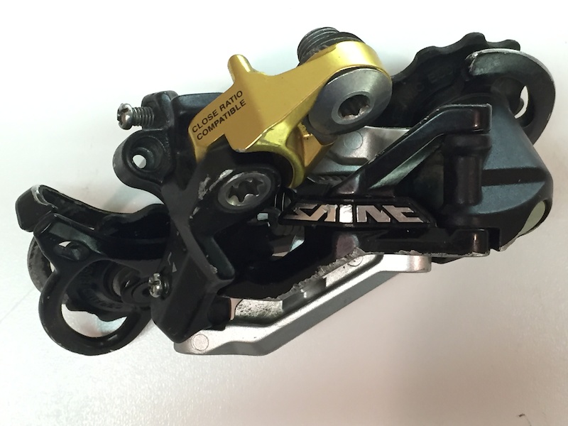 2012 Shimano Saint M810 9 speed rear derailleur & cassette For Sale