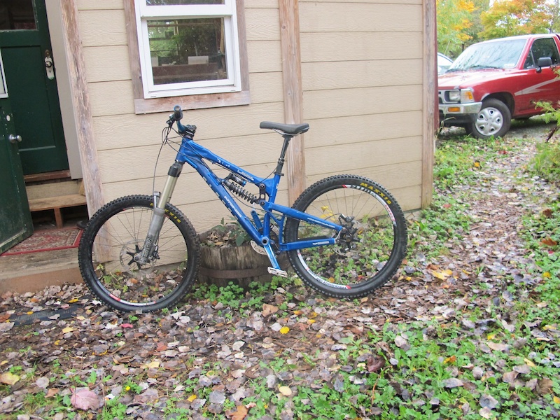 2012 Intense Uzzi VP ***Price Drop*** For Sale