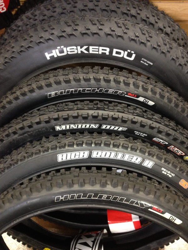Maxxis High Roller 2 DH 26x2.4 Tire For Sale