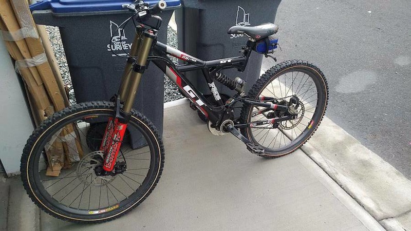 2001 GT DHi Race Full Suspension Mountain Bike For Sale