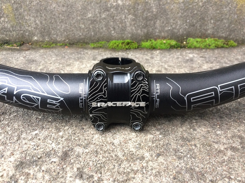 2015 Race Face Atlas 35mm Riser Bar & 35mm Stem For Sale
