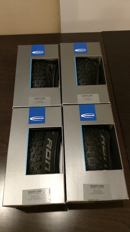 2017 1 Pair of Rocket Ron 24x2.1 For Sale