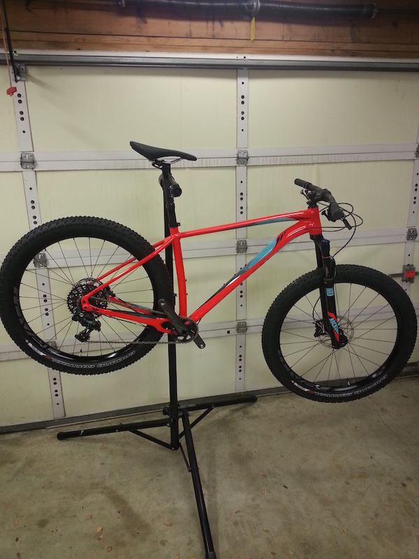 2016 Specialized Fuse Pro 6Fattie Large For Sale