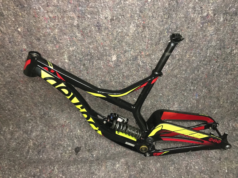 2016 Devinci Wilson Frame & Rockshox Vivid Shock PRICE DROP For Sale