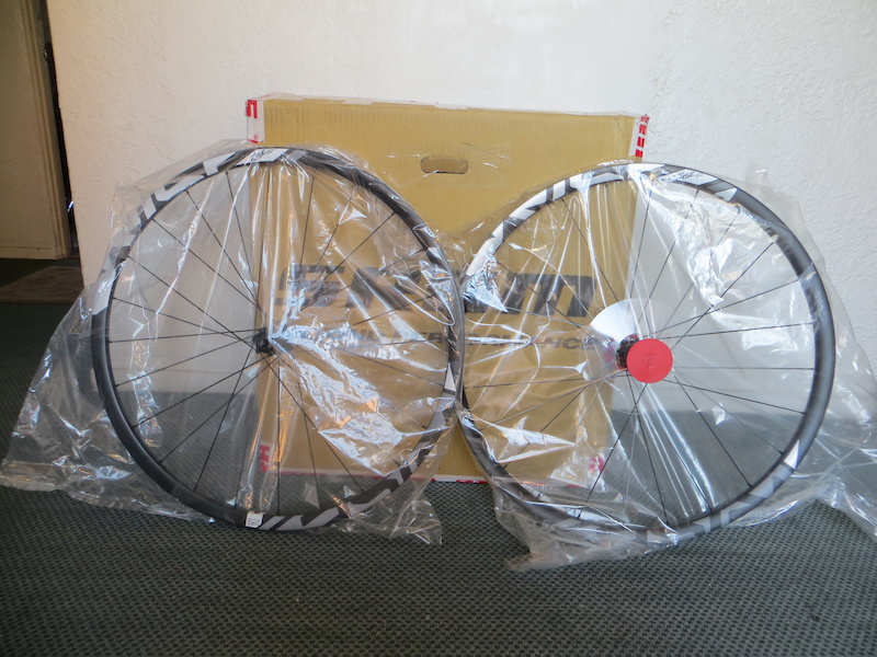 2016 NEW! SRAM Wheels Rise 60 29" Carbon Tubeless Wheelset For Sale