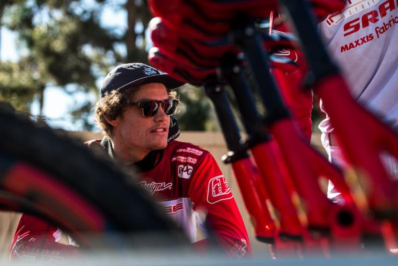 Intense Officially Announces 2017 Factory Race Team - Pinkbike