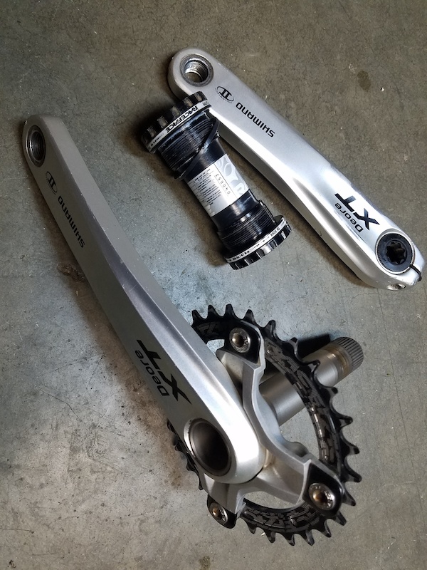 2017 Shimano Deore XT FC-M770 Crank Set 175mm For Sale