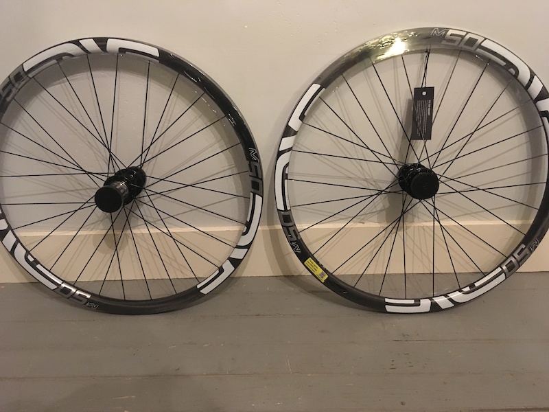 2016 New ENVE M50 27.5" wheelset Chris King CERAMIC Hubs For Sale