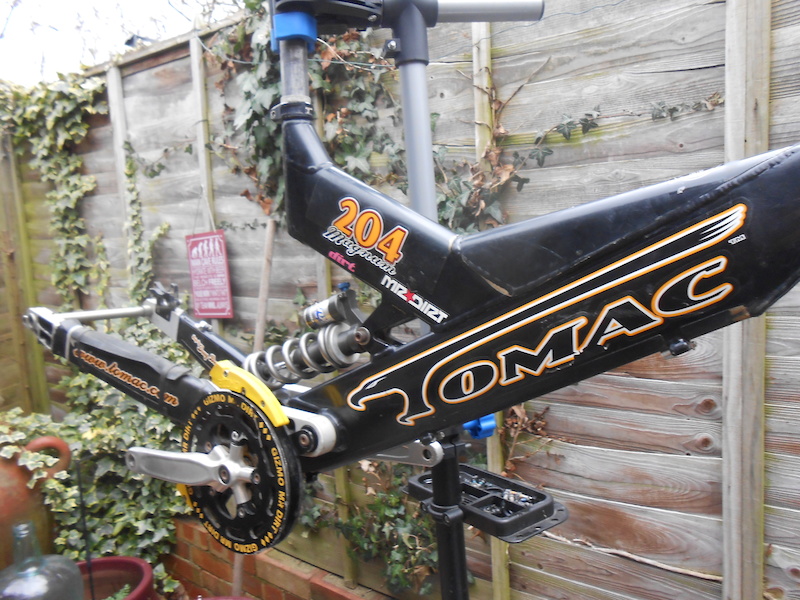 TOMAC MAGNUM 204 DH legend frame Ti spring For Sale