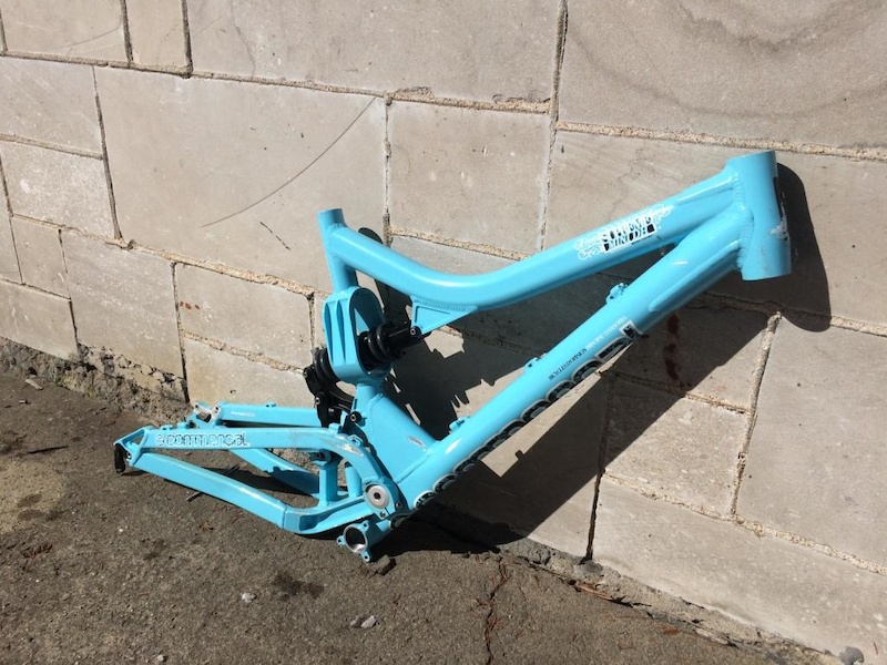 2009 Commencal Mini DH (s/m) For Sale