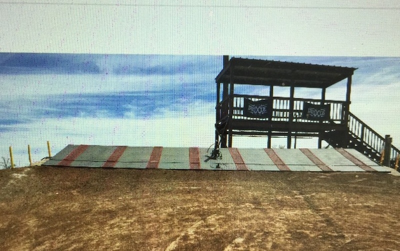 8 LANE BMX GATE AND ACCESSORIES For Sale