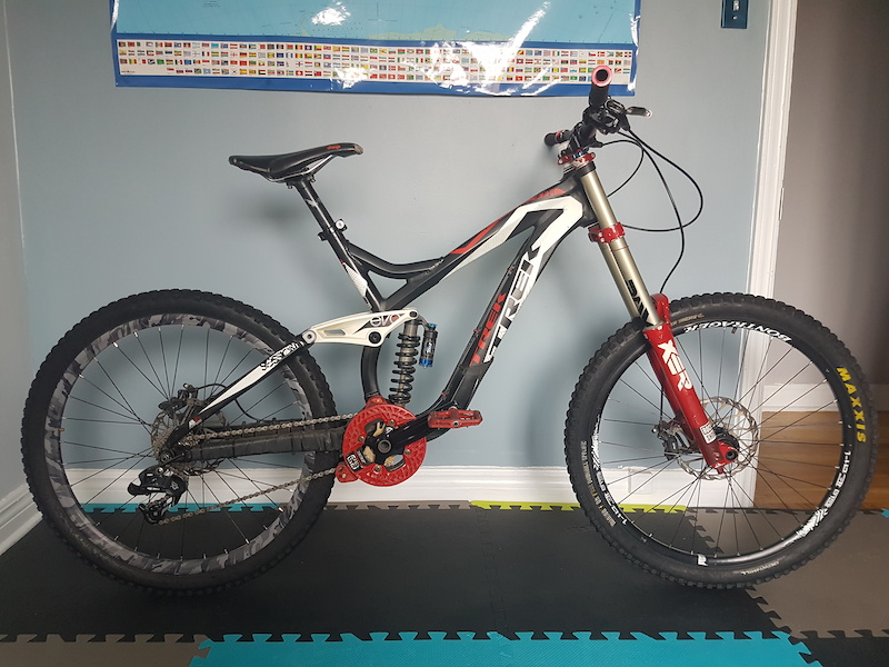 2011 Trek Session 8 Large 26" For Sale