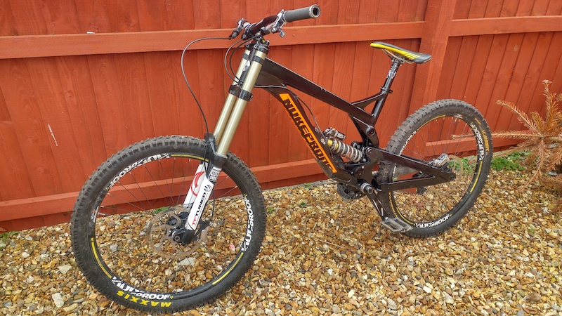 2015 Nukeproof Pulse pro custom For Sale