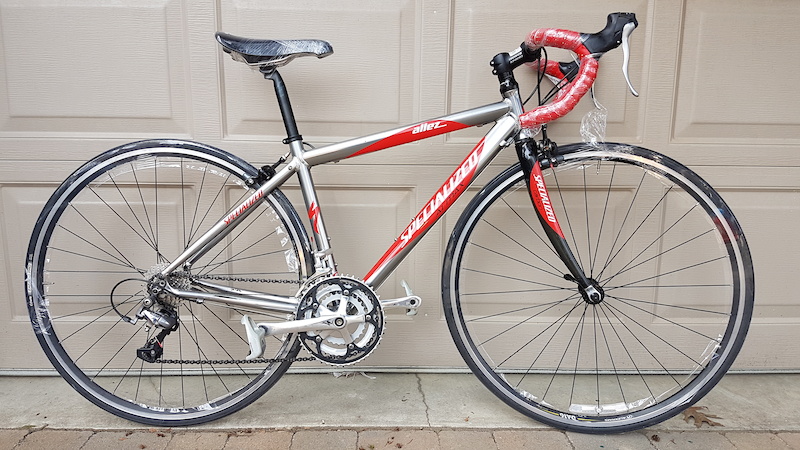 2010 Specialized Allez Triple 50cm Road Bike For Sale
