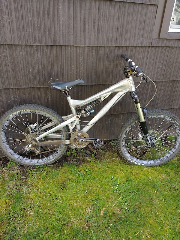 2008 Intense Socom FRO Medium downhill DH For Sale
