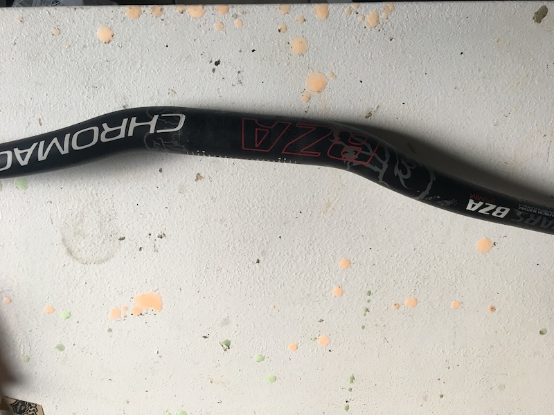 2016 Chromag BZA 35mm carbon bars - 780mm wide For Sale