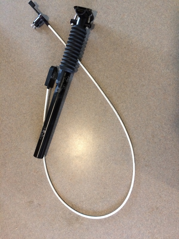 2014 Gravity Dropper seatpost with remote For Sale