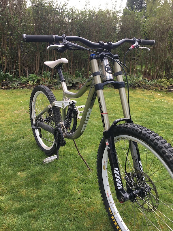 2011 KONA Operator (+2015 Boxxer RC2C Forks) For Sale