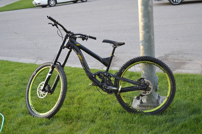 2015 Polygon DH 7 W/ 2016 suspension **Price DROP** For Sale