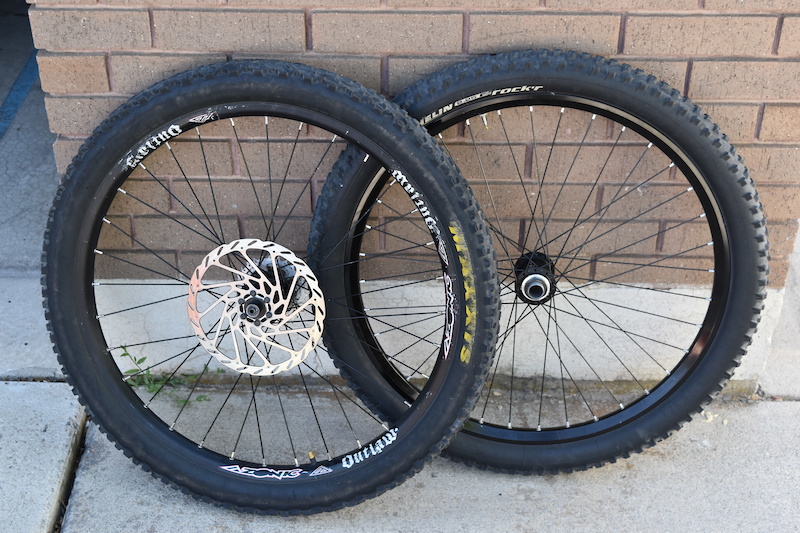 Azonic Outlaw / Mavic wheelset For Sale
