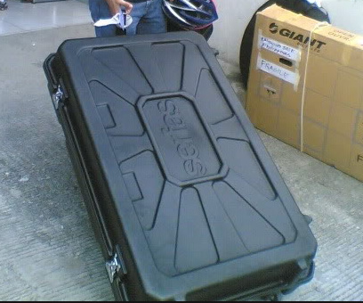 Serfas Hard Shell Travel Case For Sale