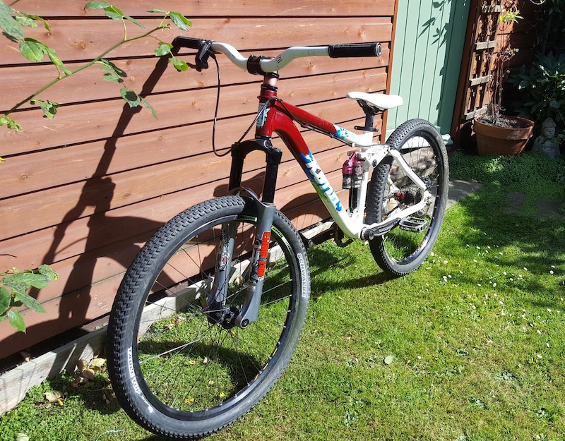 Custom Kona Bass Grant Fielder edition. TOP SPEC!! For Sale