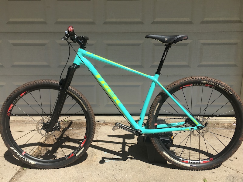 2016 Custom Trek Superfly SS 19.5" For Sale