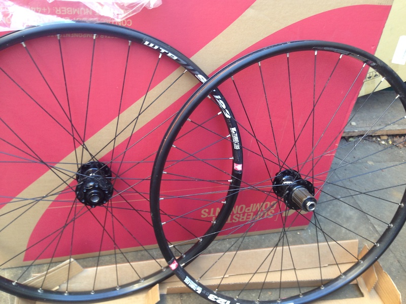 2016 WTB i23 Rims on SRAM hubs 650B Tubeless For Sale