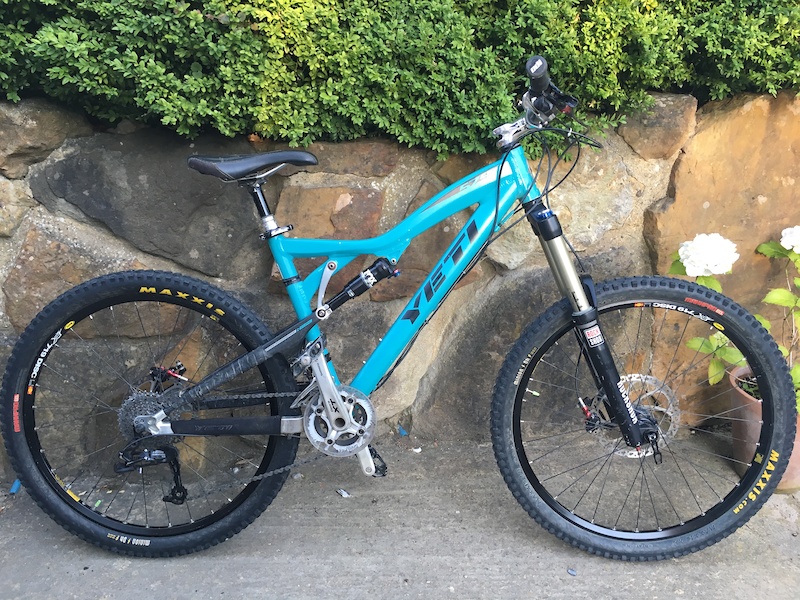 2008 Yeti 575 small with Lyriks For Sale