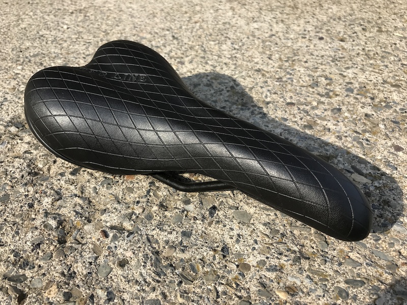 2011 Redline seat For Sale