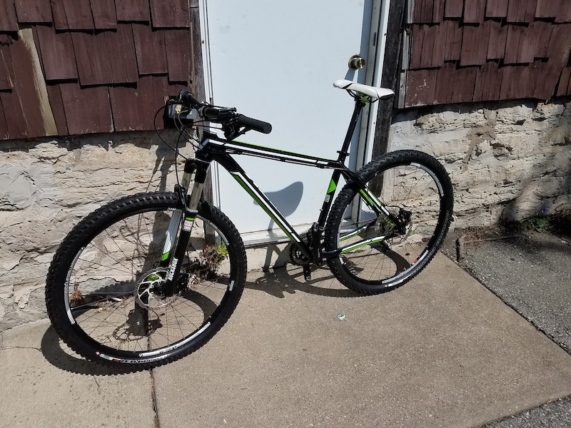 2013 Large Trek Superfly AL Hardtail For Sale