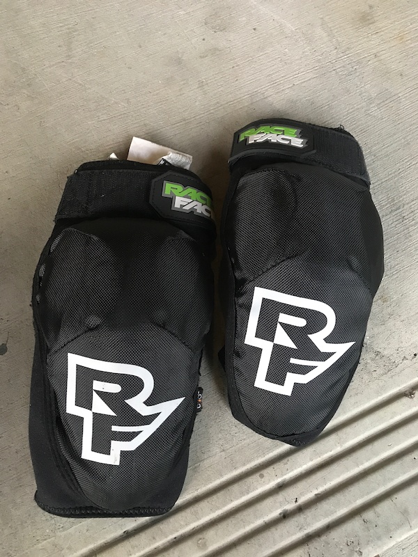 2017 Race Face Ambush Elbow D3O Guards medium For Sale
