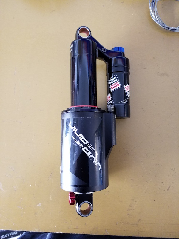 2011 Rock Shox Vivid Air R2C 8.5x2.5 For Sale