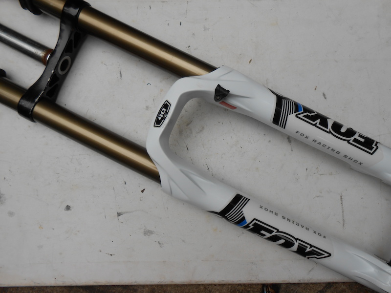 Fox 40 Fit RC2 DH forks For Sale