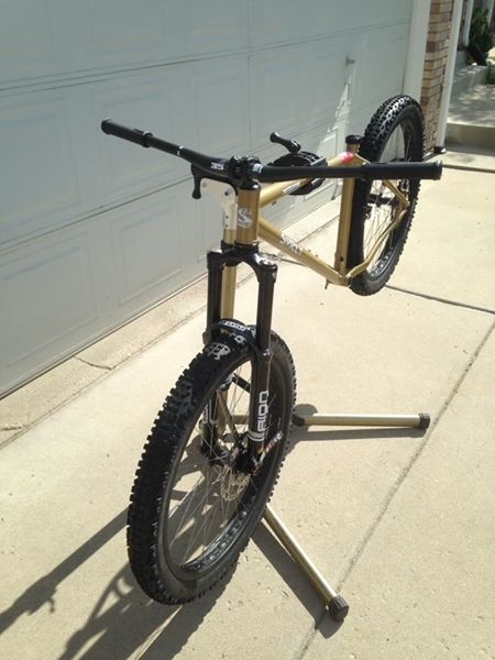 Large Surly Instigator 2.0 rolling chassis For Sale