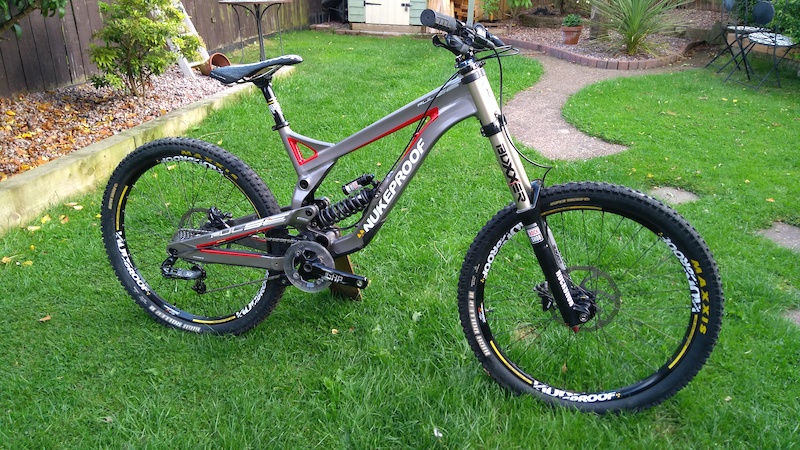 2014 Nukeproof Pulse Comp. Size large. For Sale