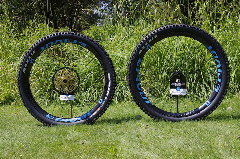 2017 Reynolds Carbon Wheels, Eagle XX1, Maxxis Tires For Sale