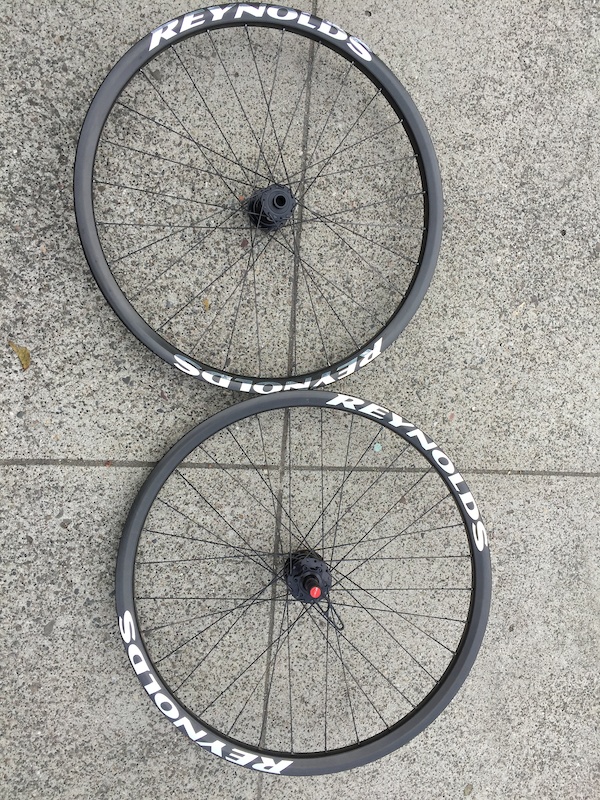 Industry 9 and Reynolds Carbon Single Speed wheels For Sale