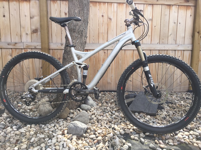 2010 Specialized StumpJumper Comp For Sale