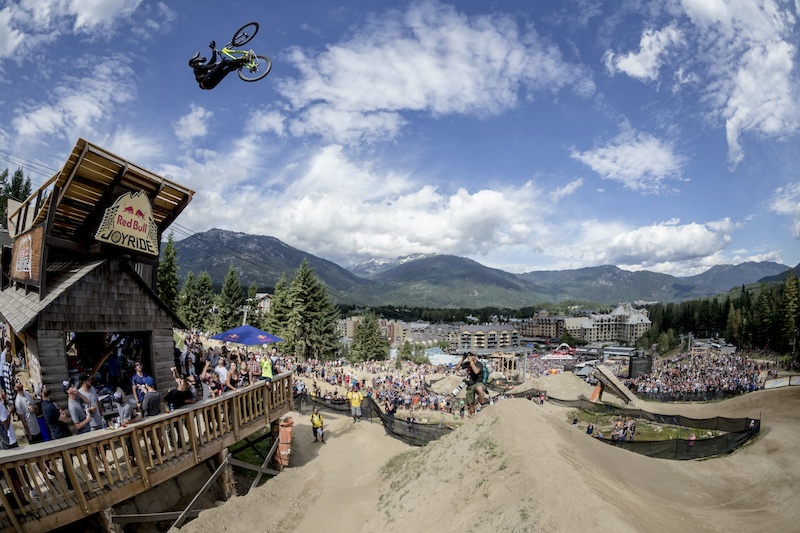 Crunch Time in the Hunt for the Triple Crown of Slopestyle - Pinkbike