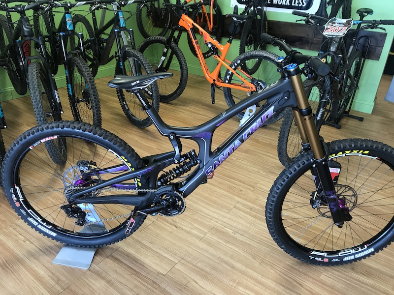 2017 Santa Cruz V10 Custom For Sale