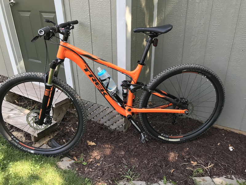 2016 Trek Fuel EX 5 29 - Like New - Dropper Post For Sale