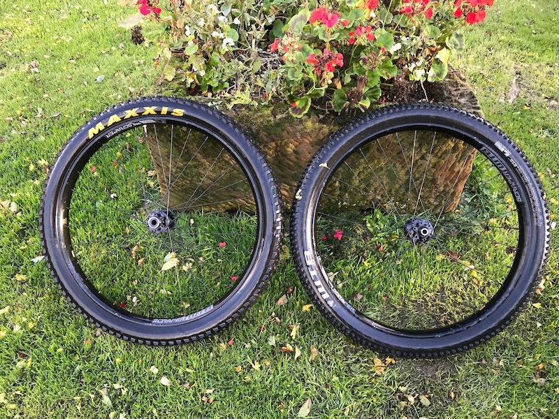 2016 WTB Scraper i45 on Hope Pro 4 Plus For Sale