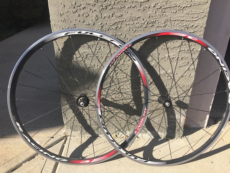 2014 Fulcrum Racing 3 Rims- 700c clinchers For Sale